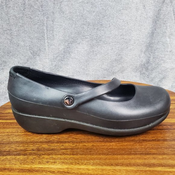 CROCS | Shoes | Crocs Silver Fox Womens 7 Black Mary Jane Nurse ...